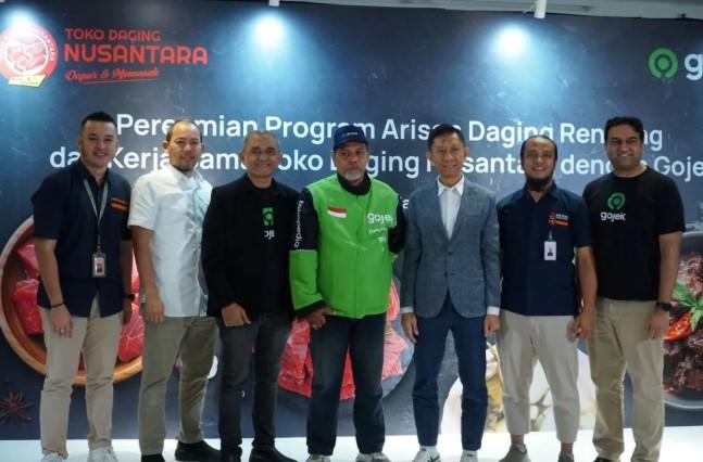 Toko Daging Nusantara dan Gojek Luncurkan Program Arisan Daging Rendang ...